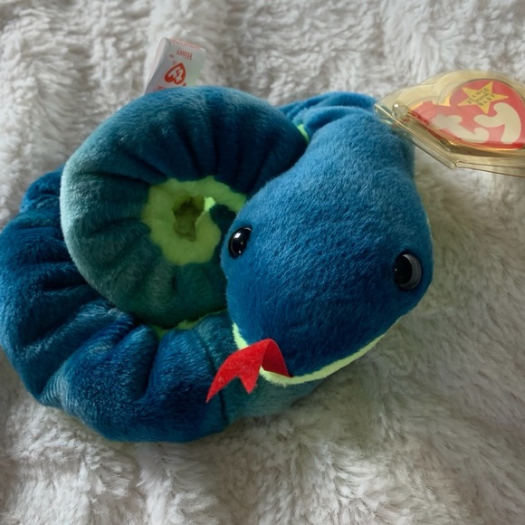 Ty | Toys | Vintage Ty 997 Hissy | Poshmark